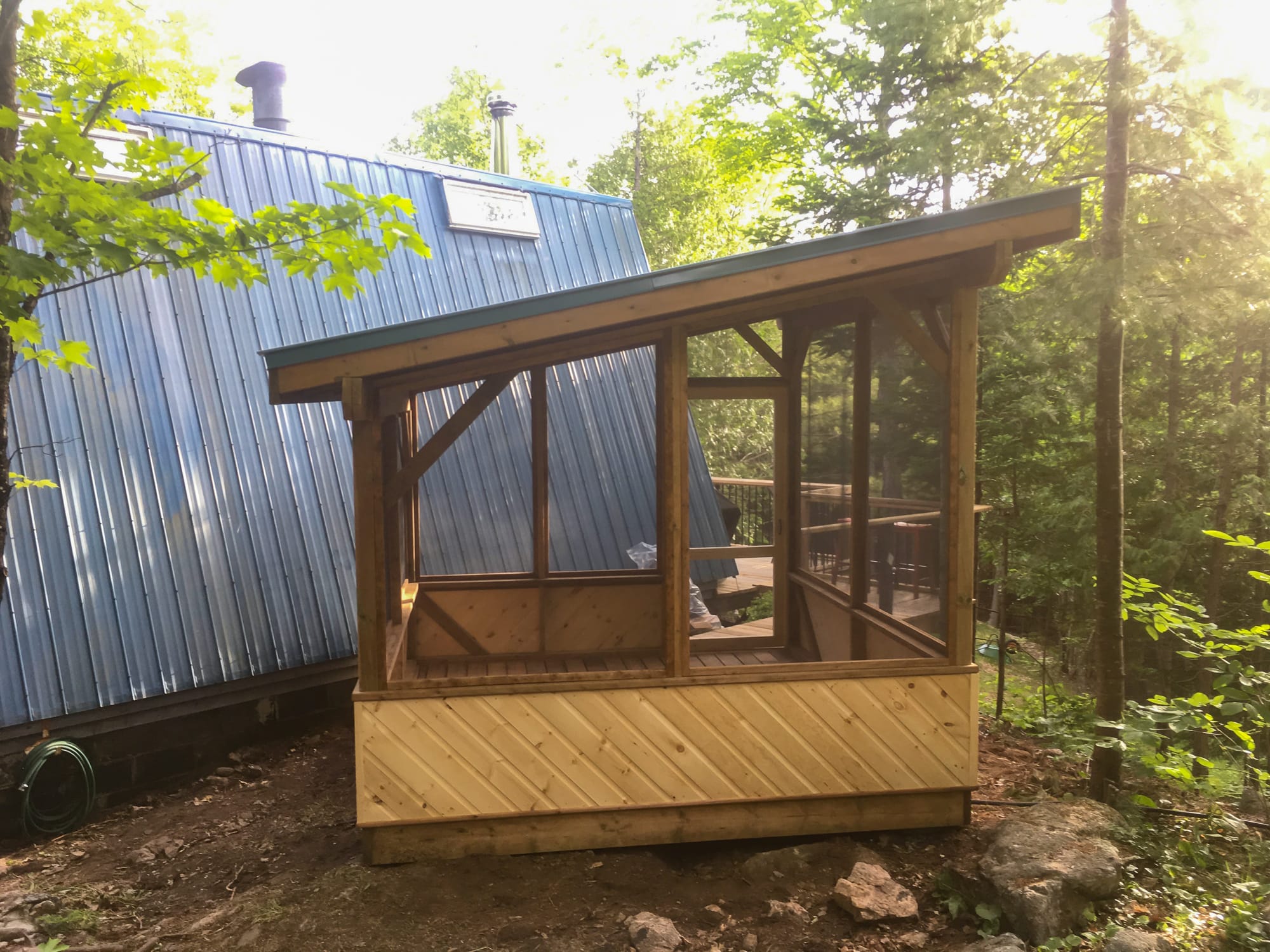 Bunkies & Decks - Mountain Customs
